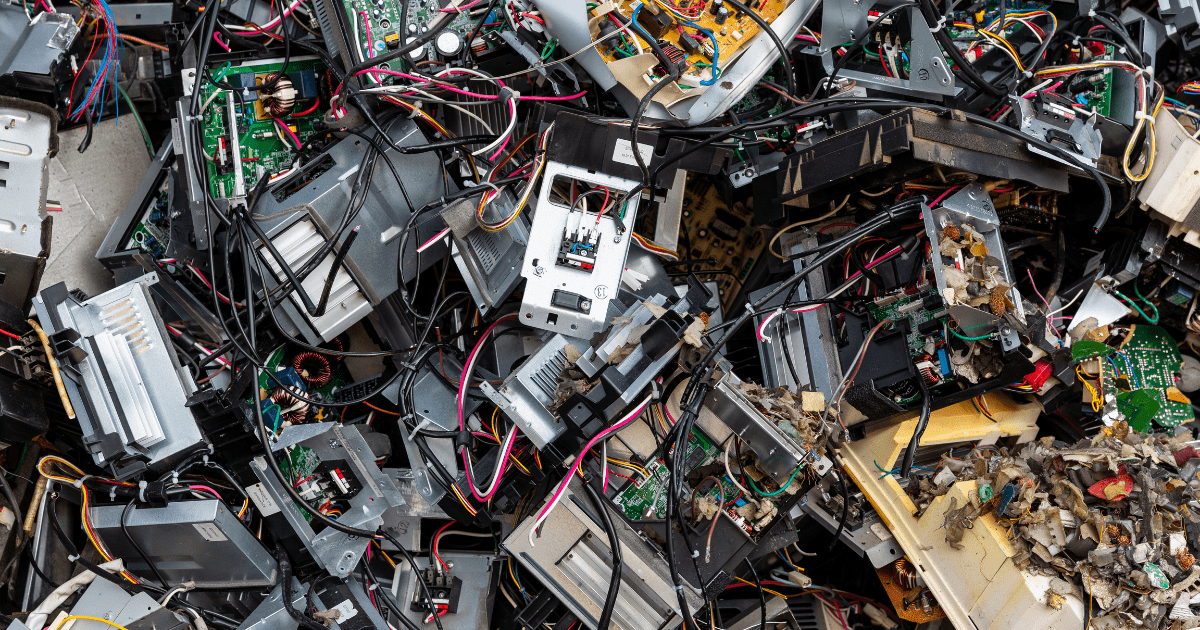 第13号廃棄物とは？